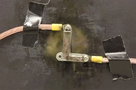 Capturing High Speed Photographs Of Exploding Wires