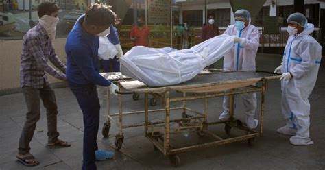 20 Covid Patients Die In Delhis Jaipur Golden Hospital Due To Low