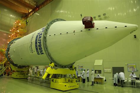 La préparation du lancement de Yamal-601 se poursuit - kosmosnews