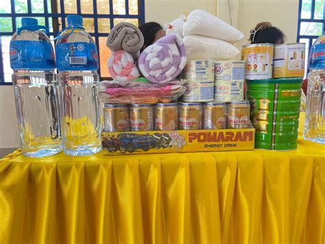 កម្មវពិធីចុះសួរសុខទុក្ខ និងចែកអំណោយដល់ស្ត្រីមានកូនខ្ចី នៅពន្ធនាគារខេត្តព្រៃវែង វិមាន៧មករា