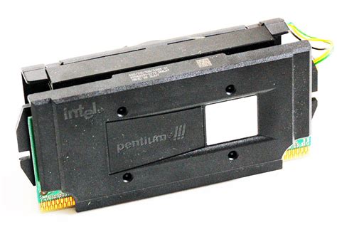 Intel Pentium Iii Cpu Museum Museum Of Microprocessors And Die Photography