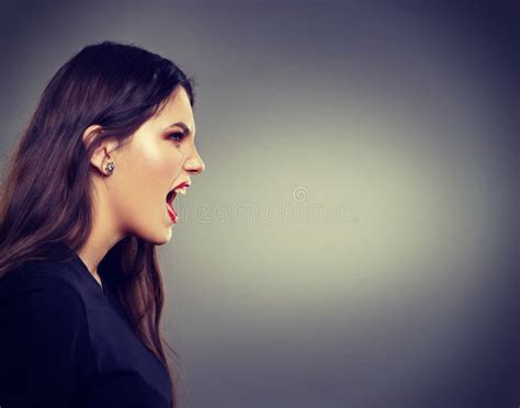 Screaming Profile