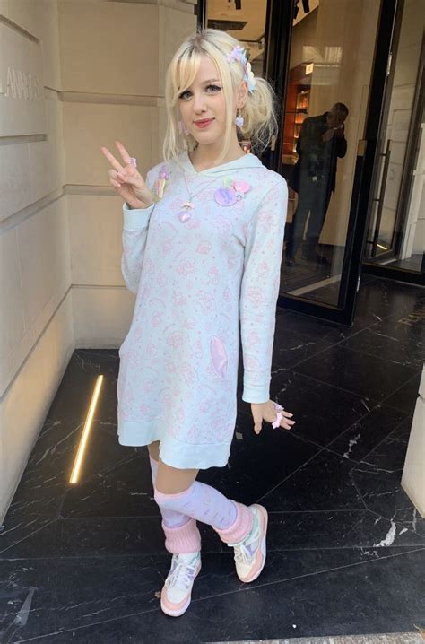 Pin By Hello Goodbye On Fairy Kei Pastel Cute Fashion Style Spanking