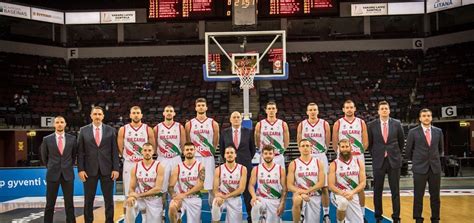 България показа сърце но отстъпи пред Чехия след трилър в Пардубице Стадион БНР Новини