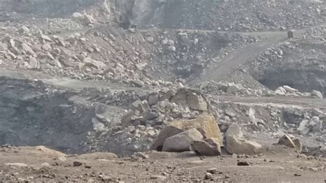 Amezing Coal Blasting Dhanbad Mines Opencast 2017 Youtube
