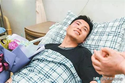中國機長：我要給副機長點個讚，歐豪仿佛讓我看到了真正的徐瑞辰 每日頭條