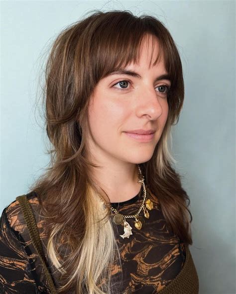 31 Modern Shag Haircuts That Women Of Any Age Can Rock In 2025