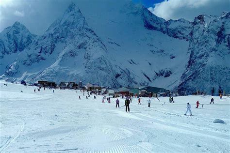 Названы самые дорогие горнолыжные курорты России в нынешнем сезоне