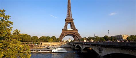 პარკინგზეც რომ გემღერება 😁 By წმ თამარ მეფის ტაძარი საფრანგეთში Facebook