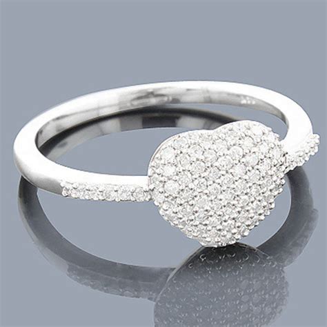 14k White Gold Diamond Heart Ring 036ct 406270