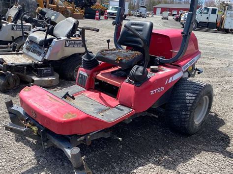 Massey Ferguson Zt29 Zero Turn Mower Parts Only Jardine Auctioneers