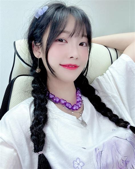 Ariel Ariel 9 9 9 • Instagram Photos And Videos