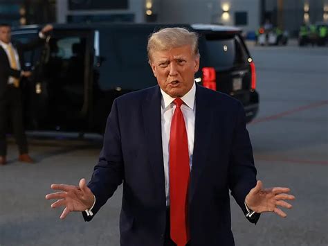 ترامپ پس از تسلیم خود به زندان از هر نظر حق داریم انتخابات غیرصادقانه