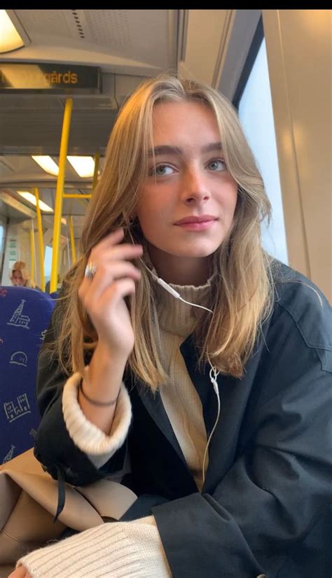 Pin På Winter Outfits Frisyridéer Frisyrer Hårfärg