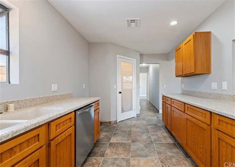 3436 Valley View Ave Norco Ca 92860 Redfin