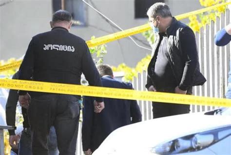 კაცი საკუთარ მანქანაში მკვდარი იპოვეს მას სახეზე ჭრილობები აღენიშნება სად მოხდა შემთხვევა