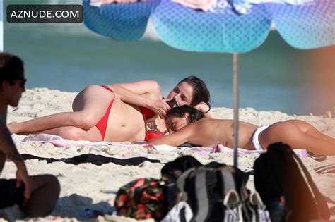 Bruna Griphao Sexy Enjoying The Heat Of Rio On Beach In Barra Da Tijuca Aznude