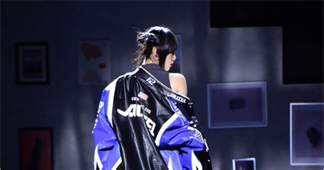 Md포토 최예나 멋진 엔딩 포즈