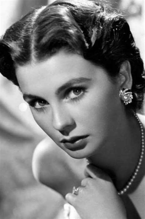 Pin By Maestro On Hollywood Jean Simmons Old Hollywood Stars