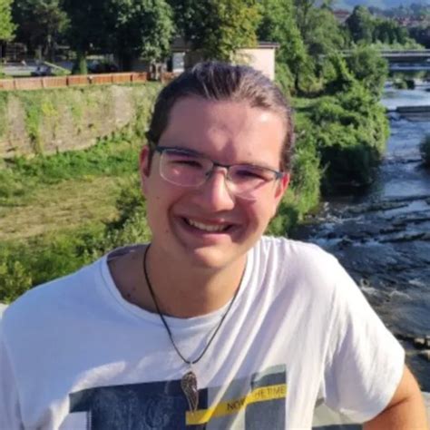 Учител по Математика близо до мен Частни уроци от 15лв