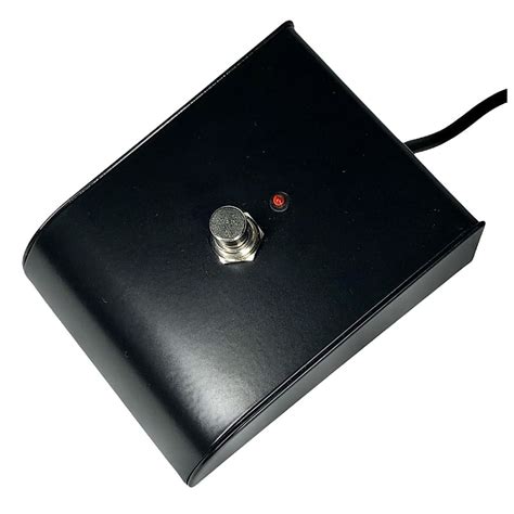 Single Button Latching LED Footswitch Box Red LED Reverb