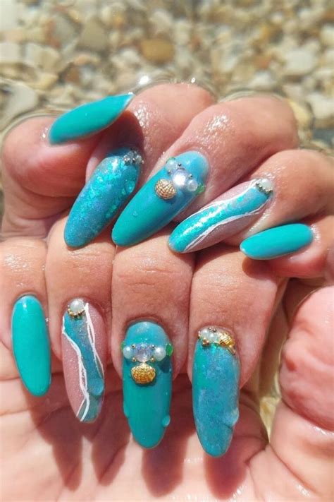 32 Gorgeous Sea Shell Nail Ideas To Try At You Next Appointment London Kensington Guide