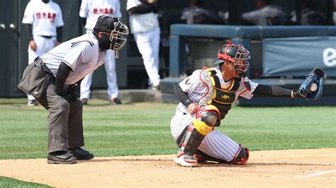 야구 로봇 심판 황금사자기에서 스트라이크존 보완 적용