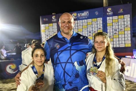 טלי סמואלסון ונהורה שבתאי ממועדון עוצמה ראשון לציון זכו במדליות כסף וארד באליפות העולם בסמבו
