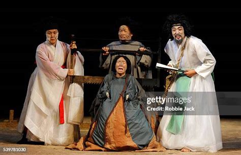 Lee Kwang Soo Photos Photos And Premium High Res Pictures Getty Images