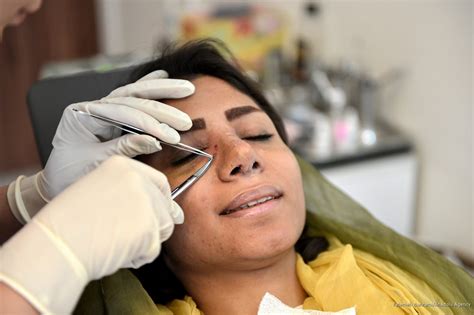 Interest In Plastic Surgery Among Iranian Women Middle East Monitor