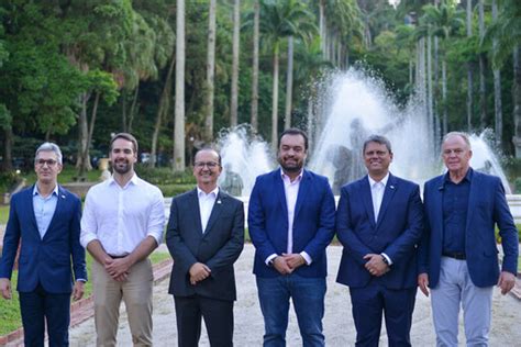 Tribuna Do Vale Santa Catarina Jorginho Mello Participa De Encontro