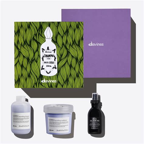 Christmas Boxes 2021 Davines International
