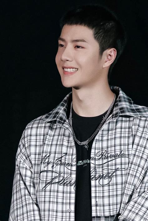 Ghim Của Ying Kb Trên Wang Yi Bo 王一博