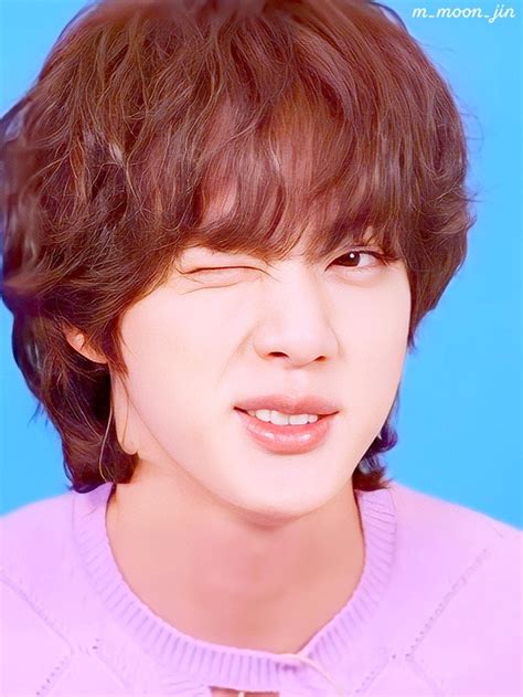 Bts Community Posts 💋🐹석진시🐹🍓 8월 마지막 석진시🩵🤍𓇼𓆡𓂃 𓈒𓏸 오늘로 8월이 끝나네 즐거운 추억이