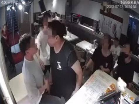 網絡熱話荔枝角男食客投訴飲品有曱甴 遭廚師推撞兼叉頸店方事後咁回應