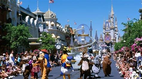 أجمل النشاطات الترفيهية في ديزني لاند اورلاندو ام القرى