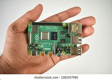 987 imágenes fotos de stock objetos en 3D y vectores sobre Raspberry pi Shutterstock