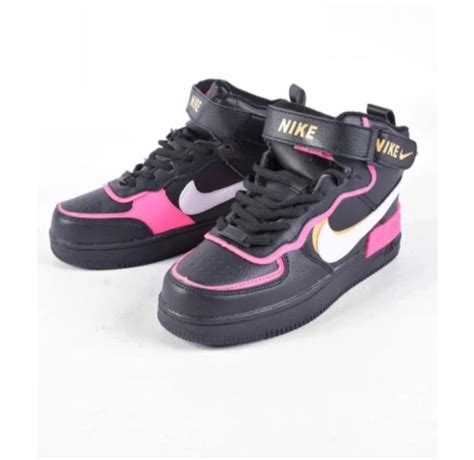 Зимние кроссовки — ціна 1250 грн у каталозі Кросівки Купити жіночі речі за доступною ціною на