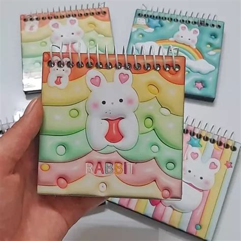 خرید و قیمت دفترچه یادداشت طرح برجسته جلد چوبی سایز 10 در 10 سانت در 4 طرح فانتزی از غرفه لوازم