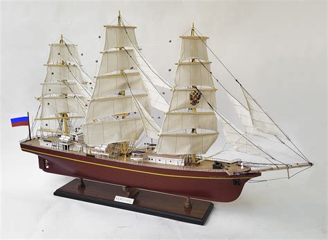 Модель парусника «Херсонес ПОДАРИ ПРЕЗЕНТ