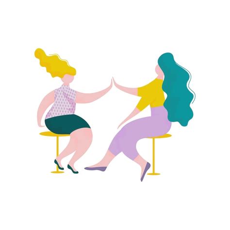 Duas Lindas Garotas Gordas Sentadas Em Cadeiras E Dando Cinco Para As