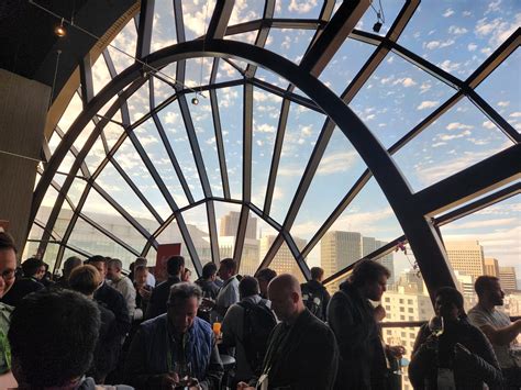 Designing Event Based Data Pipelines With Apache Kafka By Martin