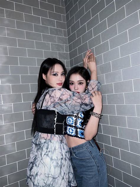 여돌에서 처음 보는 판타지 영화에서 적군 다 무찌르는 장군 그림체 인스티즈 Instiz 이슈 카테고리