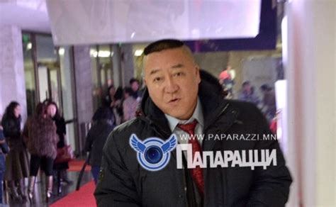 Ц Мянганбаяр хэдэн эхнэр хэдэн хүүхэдтэй вэ