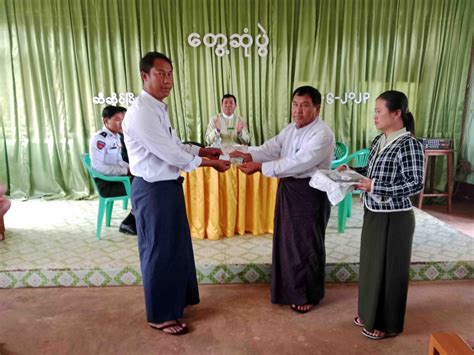 ဆီဆိုင်မြို့နယ်၌ အသက်၈၅နှစ်နှင့်အထက် သက်ကြီးဘိုးဘွားများအား လူမ