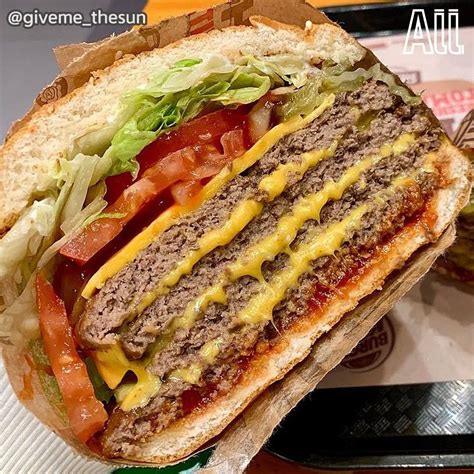 꿀맛집 정보통 작정하고 신메뉴 방출한 버거킹 무려 패티가 4장이라고 😮 하나 다 먹으면