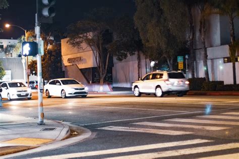Los Angeles Ca Injuries Reported In Crash On Colorado Blvd Law
