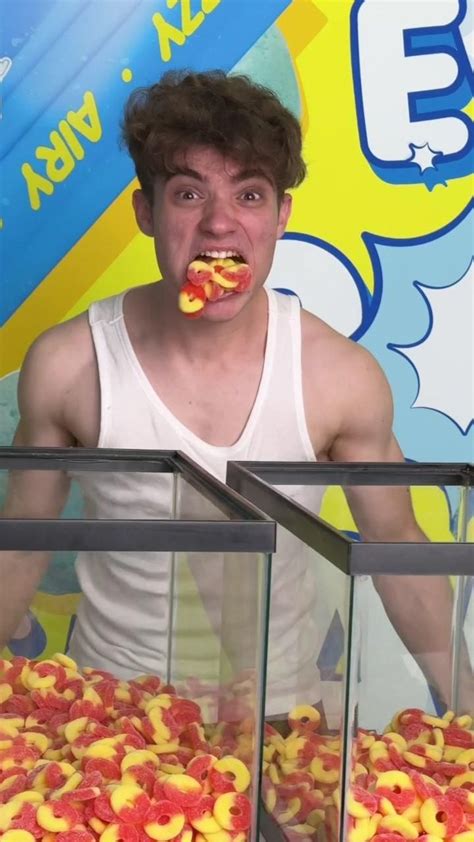 Mini Vs Giant 🤯 Spizee Mukbang Asmr Satisfying Freezedried