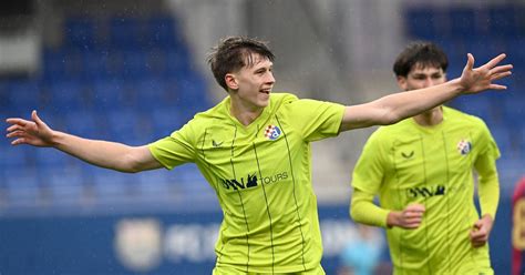 Tko Je Leon Jakirović Susjedi Ga žele U Svojoj Reprezentaciji A Juve Za Njega Već Nudi