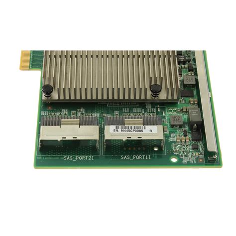 HP Smart Array P830 16 CH 4GB SAS 12G PCI E 729637 001
